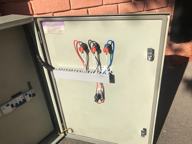 Gabinete metálico / tablero eléctrico 2 puertas / 700 x 500 x 200 IP65 ...